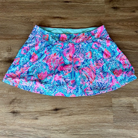 Lilly Pulitzer | Skirts | Lilly Pulitzer Vibrant Shell Print Skort Size ...